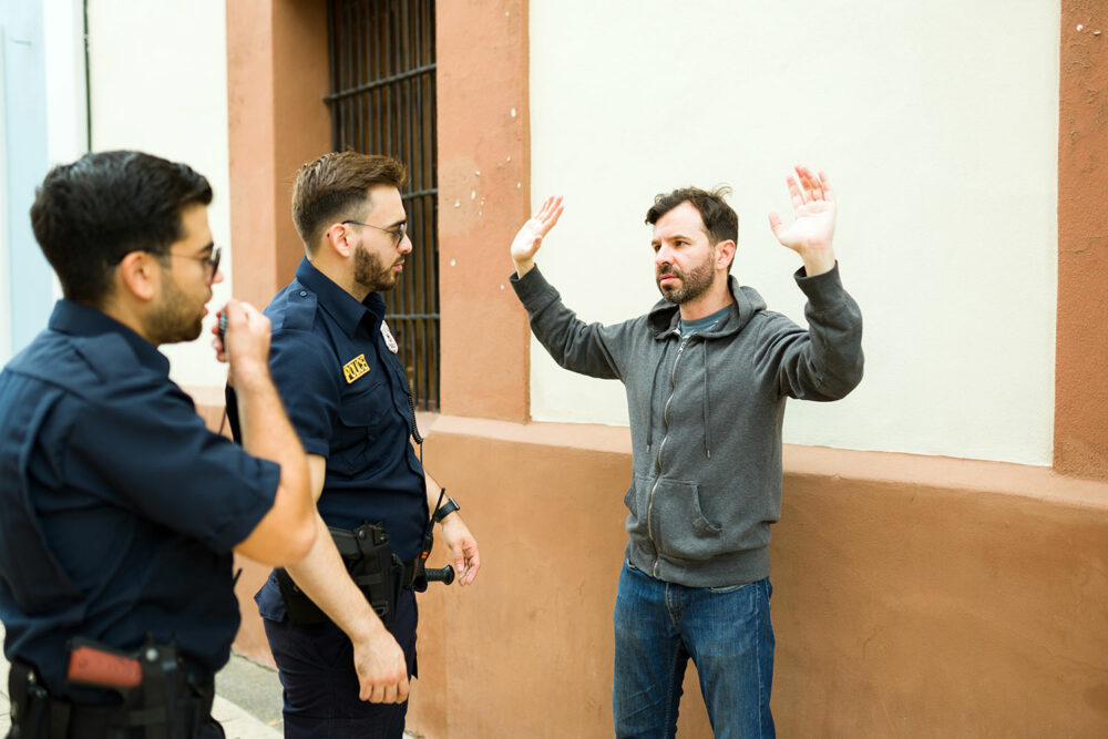 Consejos de seguridad para actuar frente a personas sospechosas